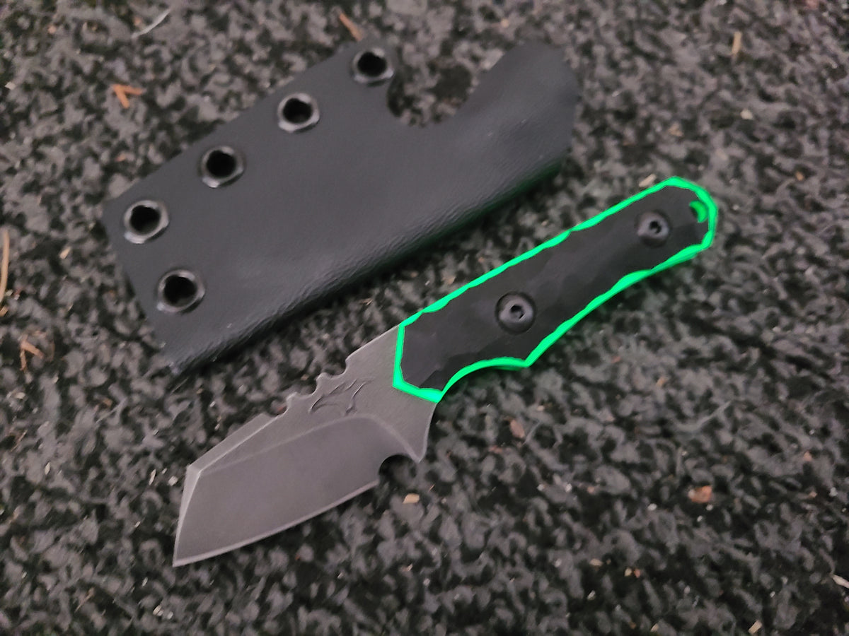 MagnaCut Mini Raptor (Black w/ Green Glow) – Tactical Pterodactyl Knives