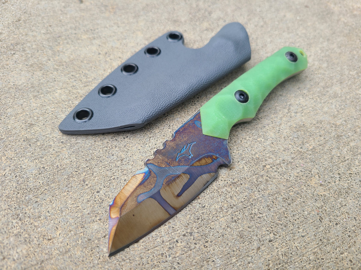 CRUWEAR Mid-Sized Raptor (Slime - Galaxy) – Tactical Pterodactyl Knives