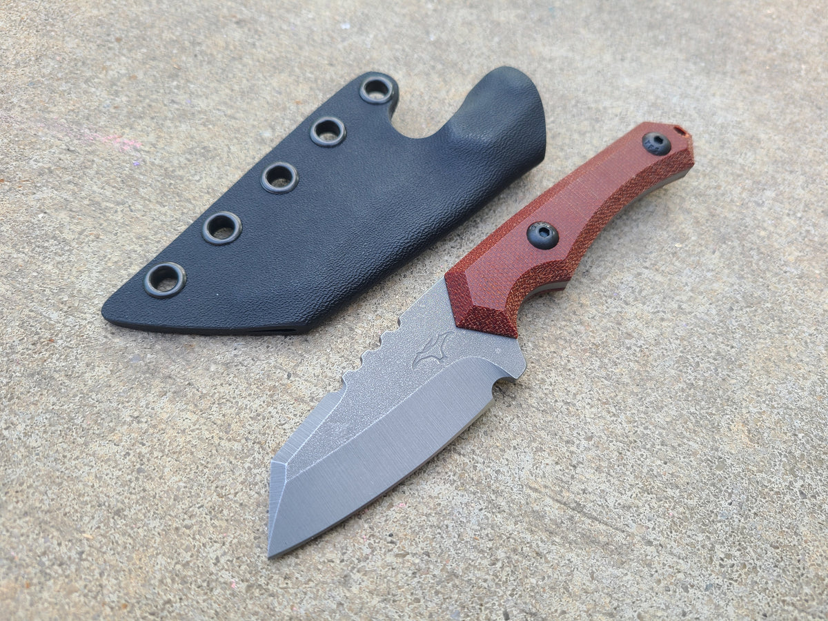 MagnaCut Mid-Sized Raptor (Chili Pepper Micarta) – Tactical Pterodactyl ...
