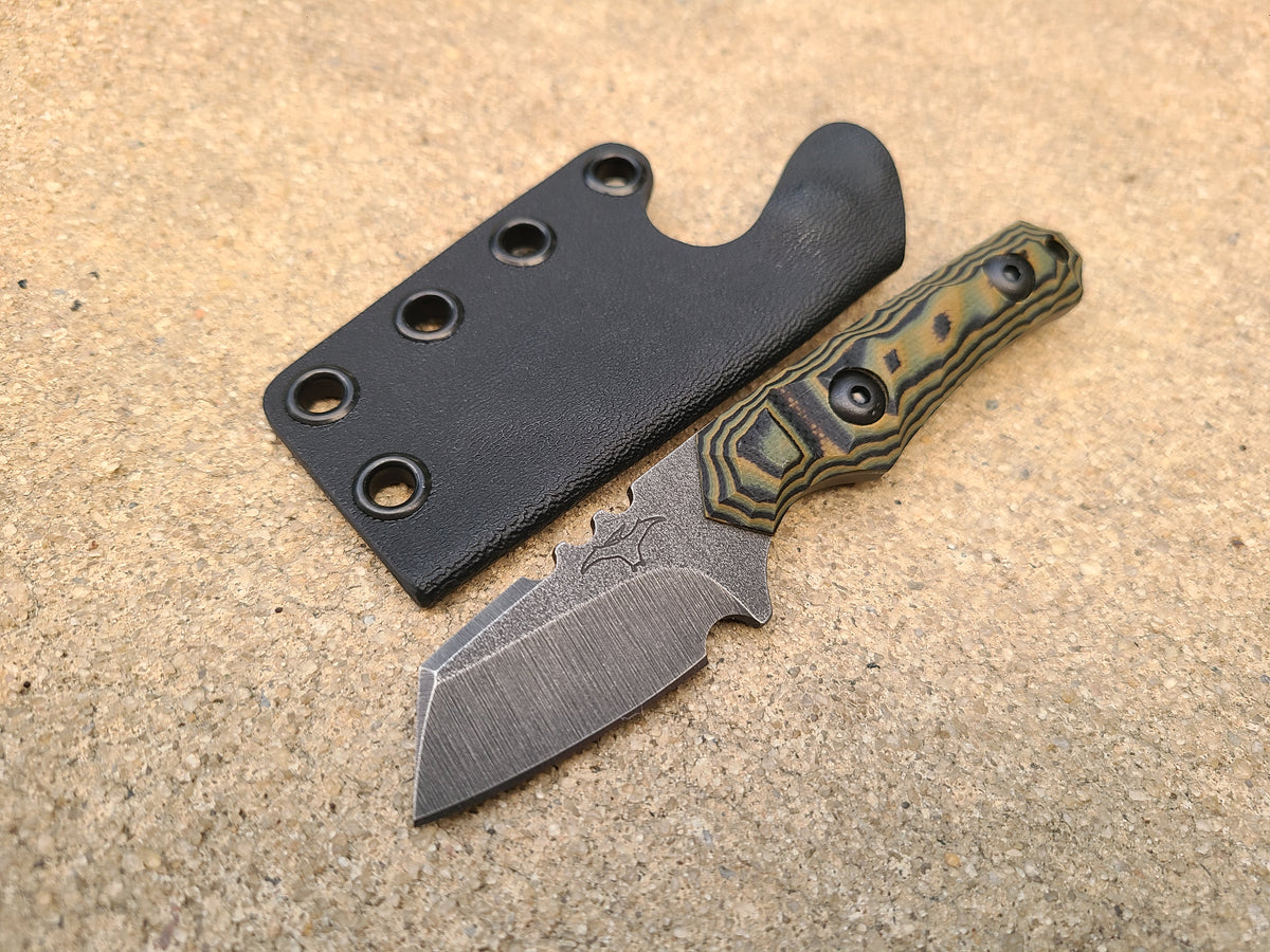 Thin Stock MagnaCut Mini Raptor (Camo) – Tactical Pterodactyl Knives