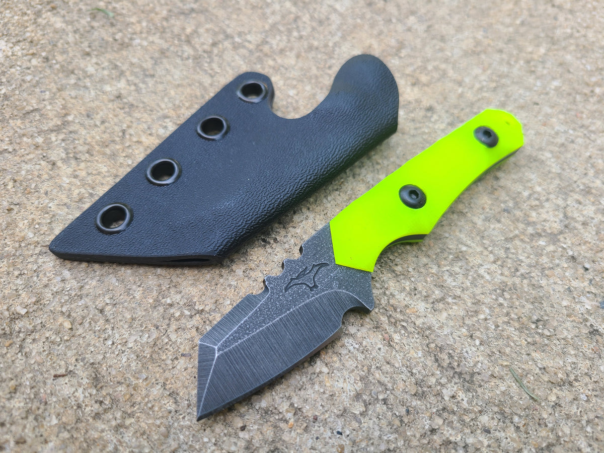 CPM M4 Mini Raptor (Dayglow) – Tactical Pterodactyl Knives