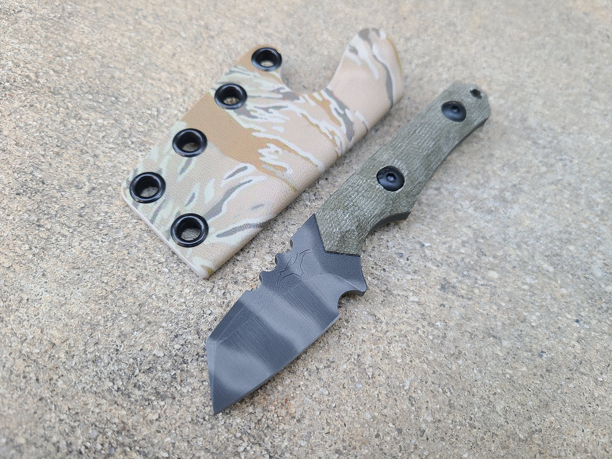 MagnaCut Mini Raptor (OD Green Micarta) – Tactical Pterodactyl Knives