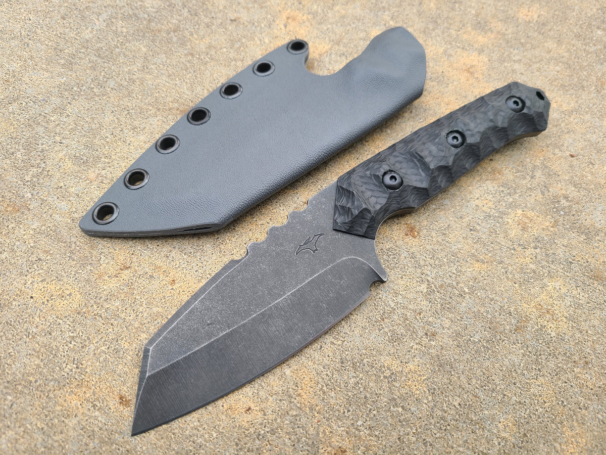 MagnaCut Full Sized Raptor (Carbon Fiber) – Tactical Pterodactyl Knives