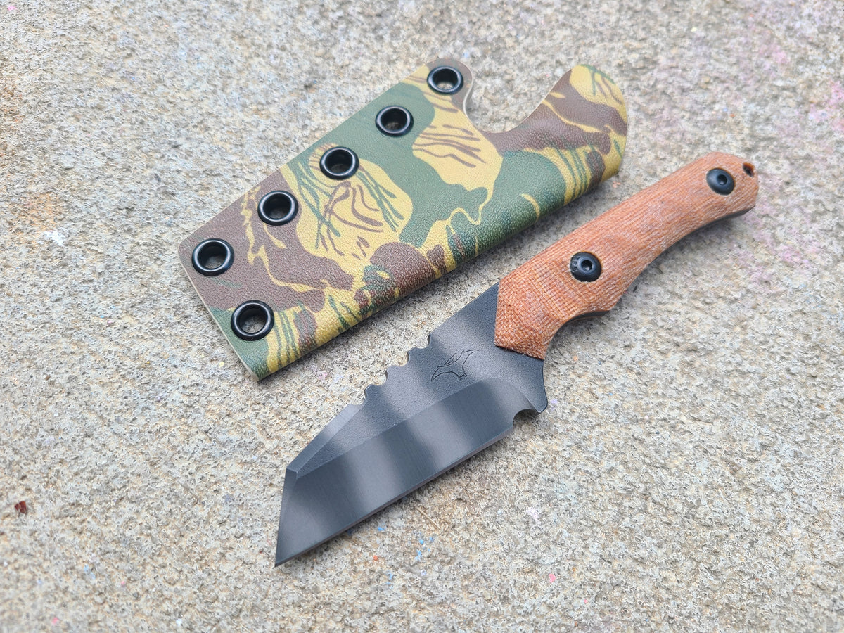 MagnaCut Mid-Sized Wharnie (Natural Micarta) – Tactical Pterodactyl Knives