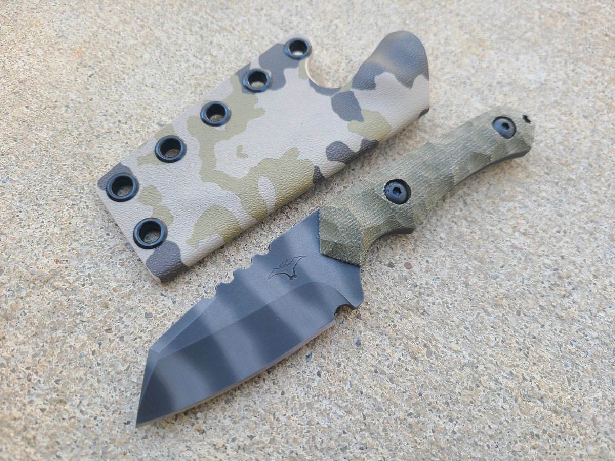 MagnaCut Mid-Sized Raptor (OD Green Micarta) – Tactical Pterodactyl Knives