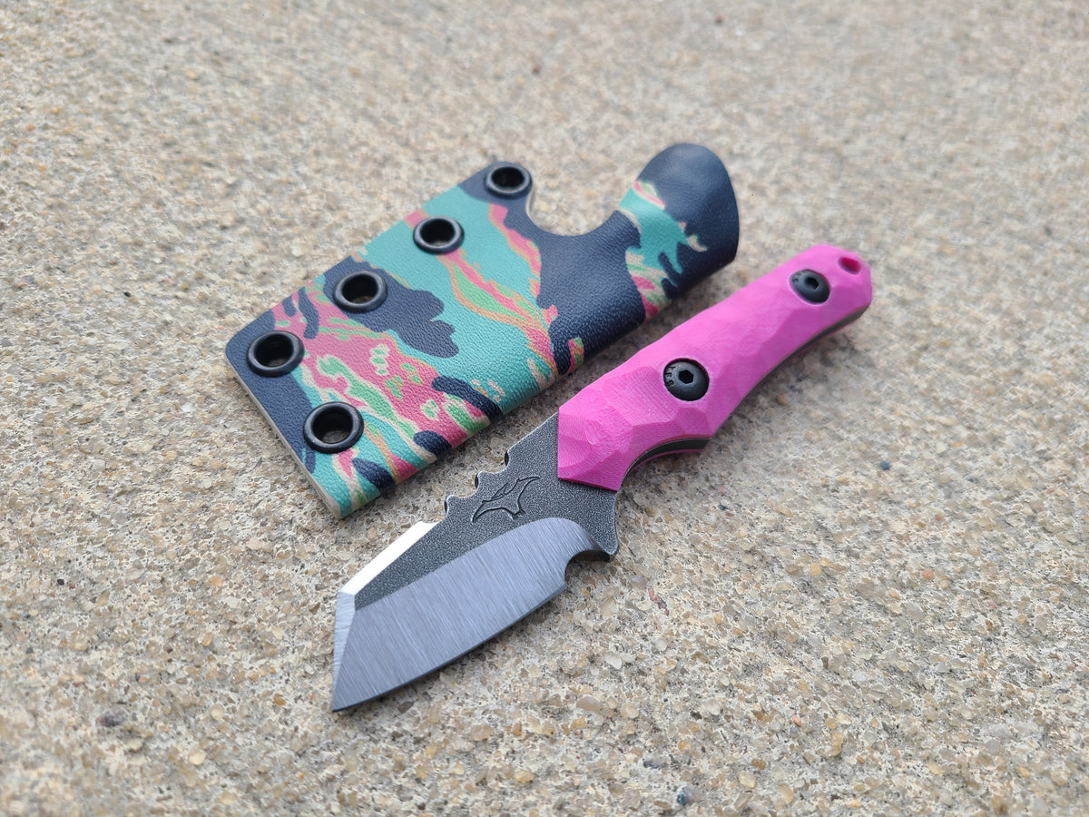 MagnaCut Mini Raptor (Pink) – Tactical Pterodactyl Knives
