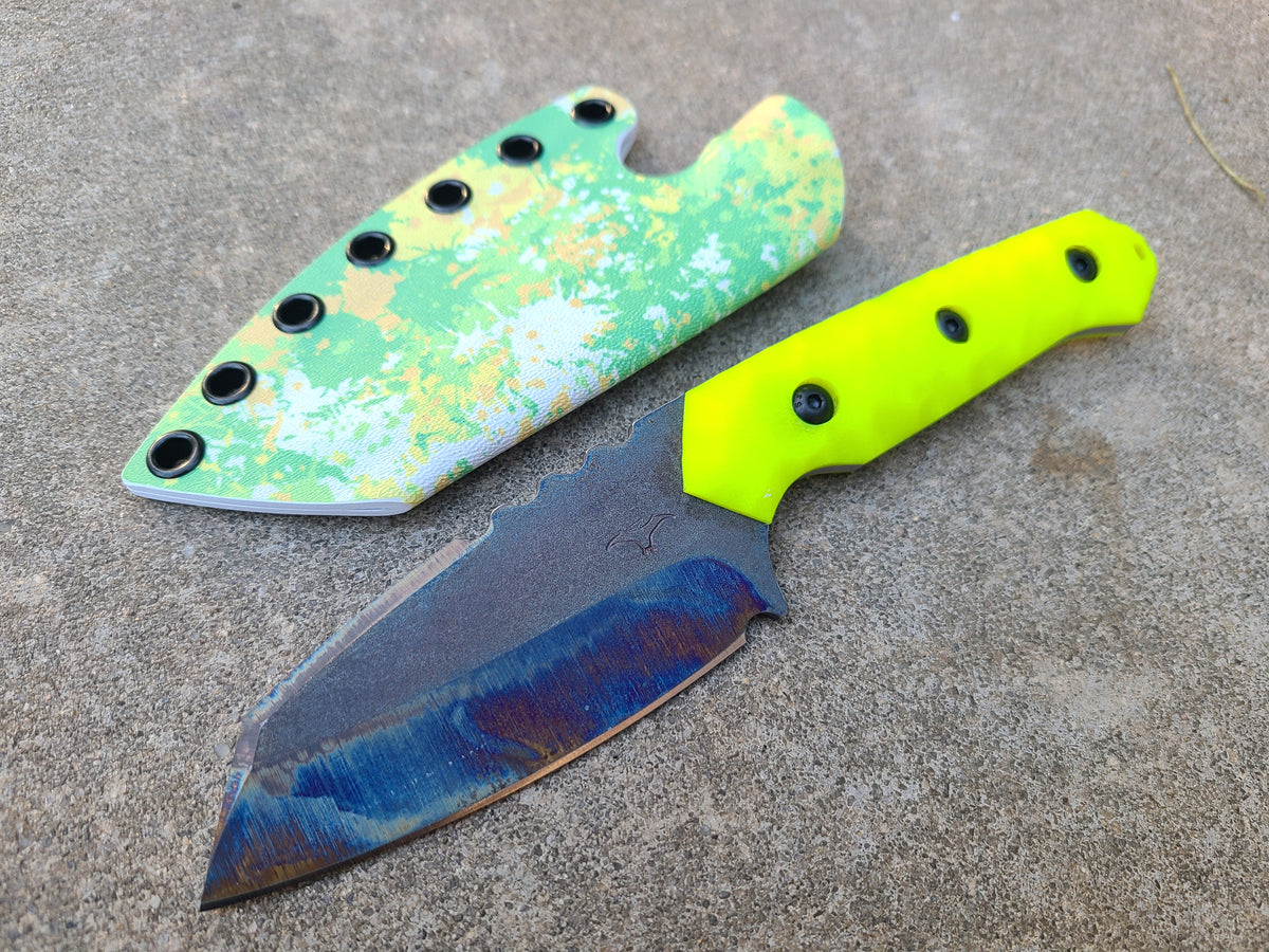 CPM M4 Full Size Raptor (Dayglow) – Tactical Pterodactyl Knives