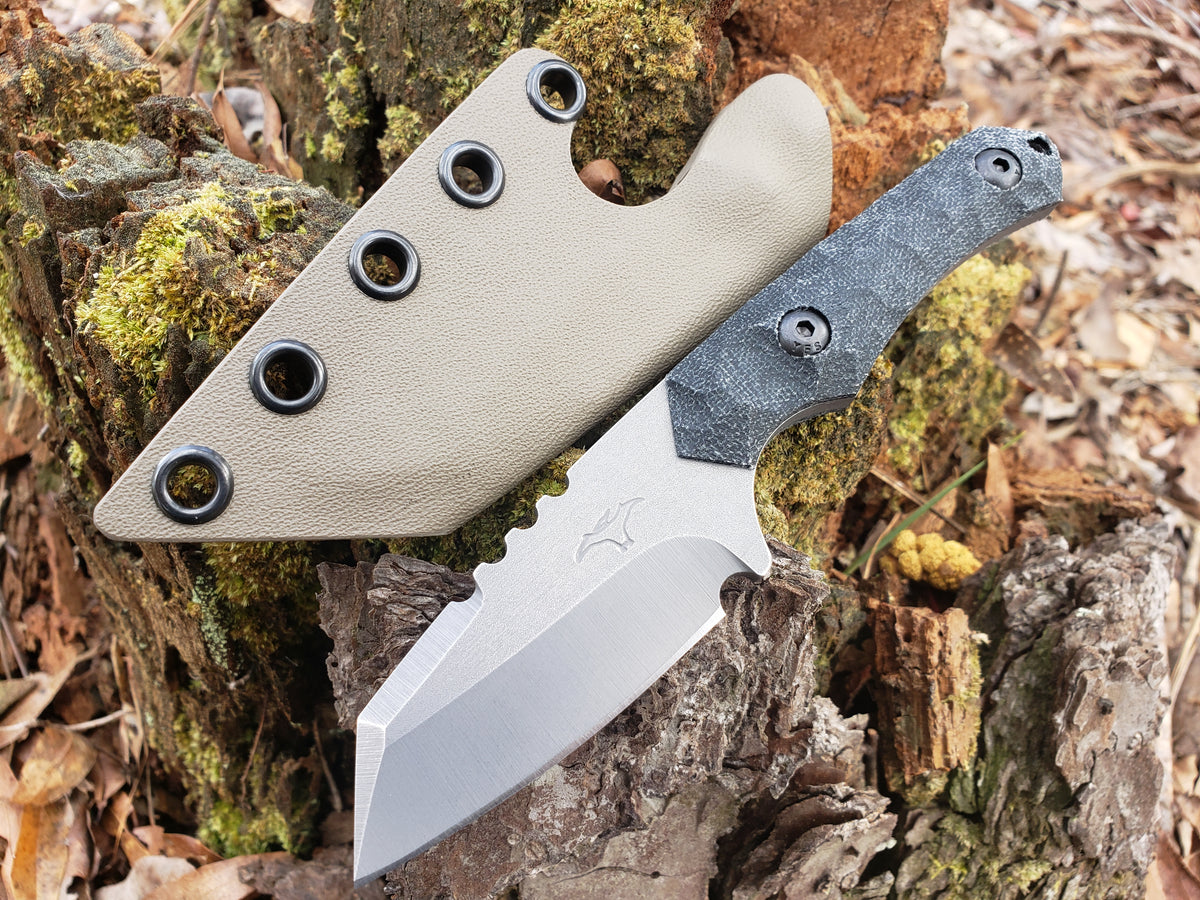 MagnaCut Mid-Sized Raptor (Black Micarta) – Tactical Pterodactyl Knives